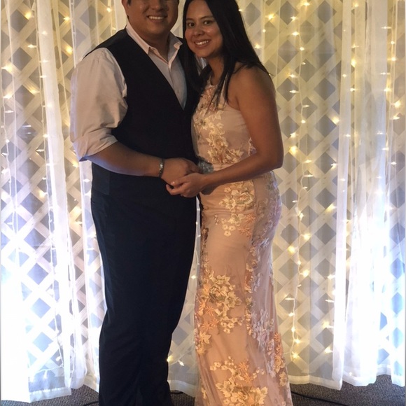 Adrianna Papell | Dresses | For A Look Thats Timelessly Chic Adrianna ...